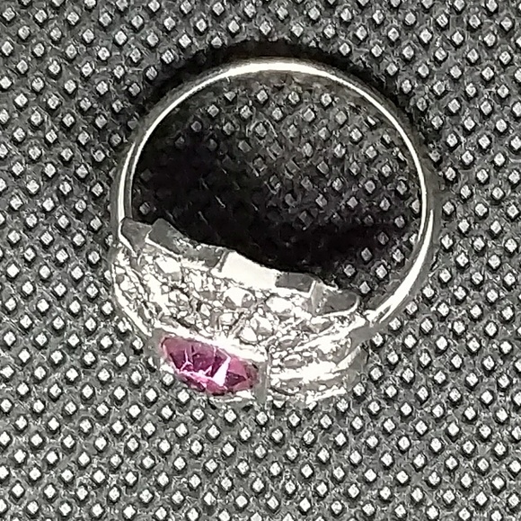 Vintage | Jewelry | Vintage Silver Tone And Purple Rhinestone Ring 7 ...